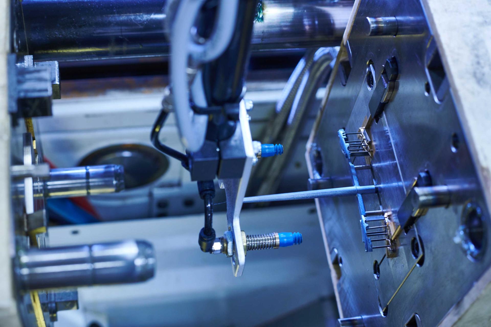 3D-MID Technology - HARTING the leading supplier of 3D-MID